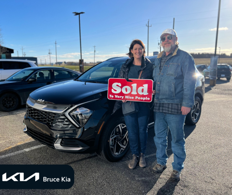Kelly Daniels / 2024 Kia Sportage | Bruce Kia