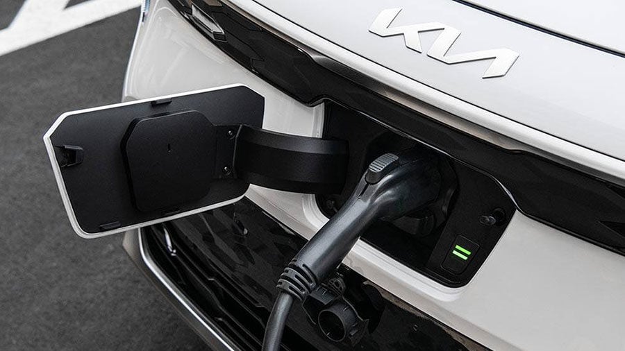 Kia Niro EV Battery Care: A Complete Maintenance Guide | Go Kia South