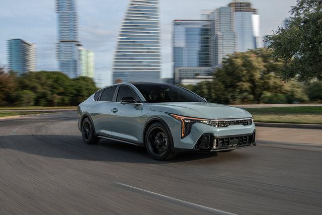 A Look at Every Trim Offered in the 2025 Kia K4 | Lindsay Kia